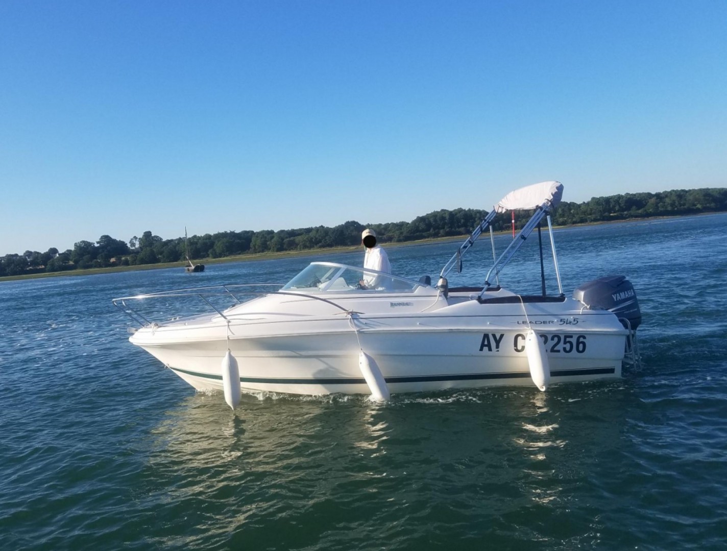 Mieten Sie ein Motorboot Jeanneau Leader 545 Hb Vannes | SamBoat