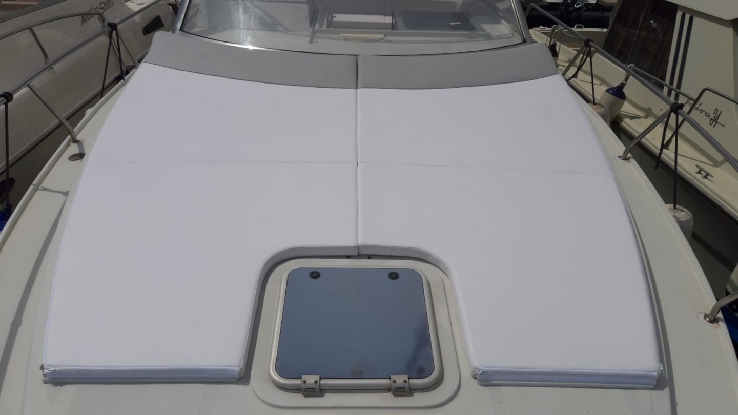 Mieten Sie ein Motorboot Mochi Craft Mochi 33 Bacoli (Mochi Craft 33 ...