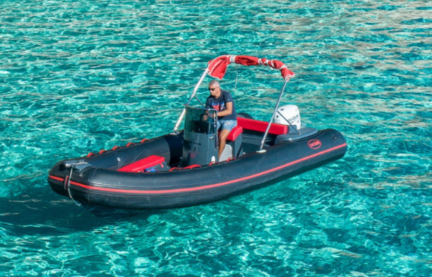 Mieten Sie ein Schlauchboot CNC 600 Cala Gonone (CNC 600 (8)) | SamBoat