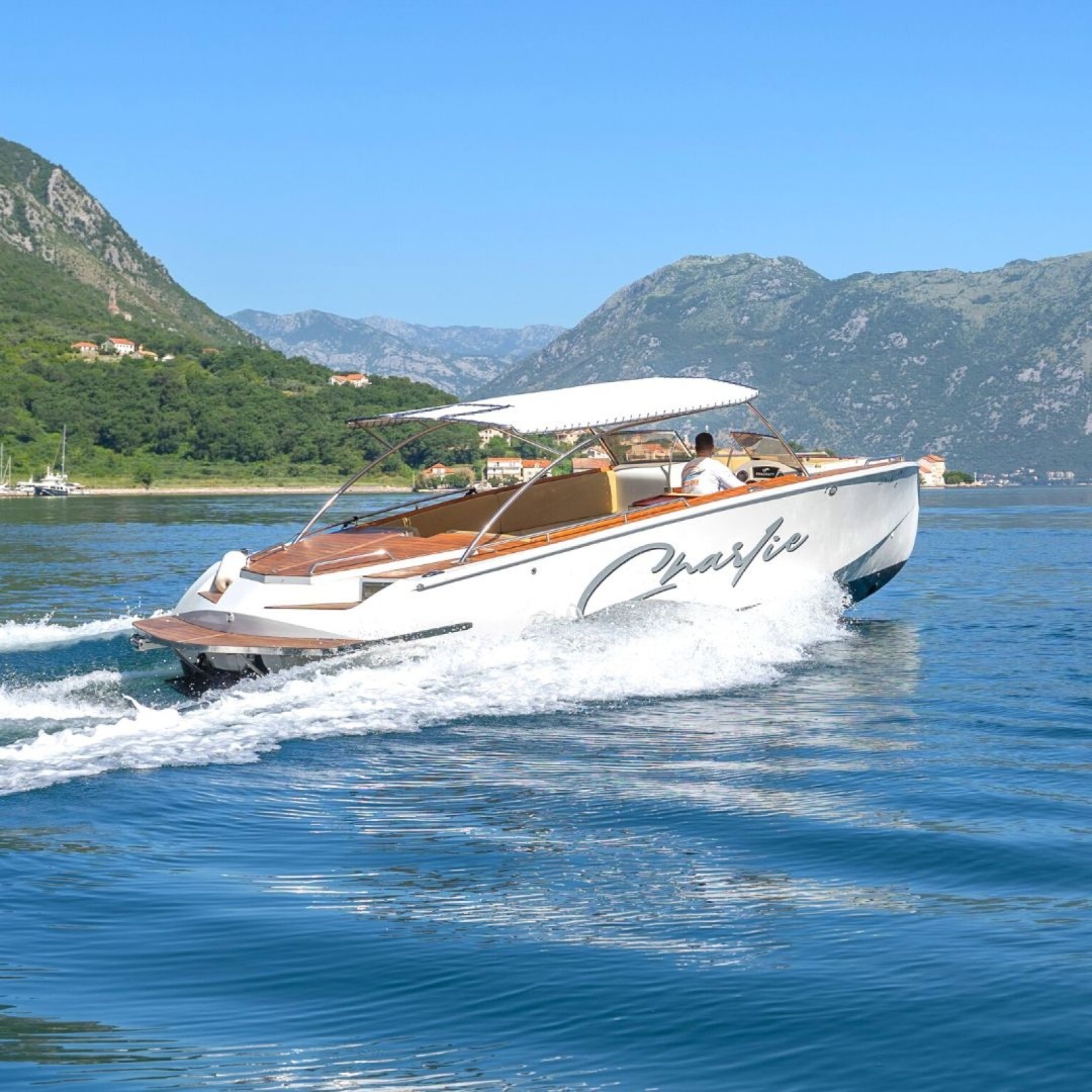 Mieten Sie ein Motorboot Custom Made Monte Marine Charlie Kotor - SamBoat