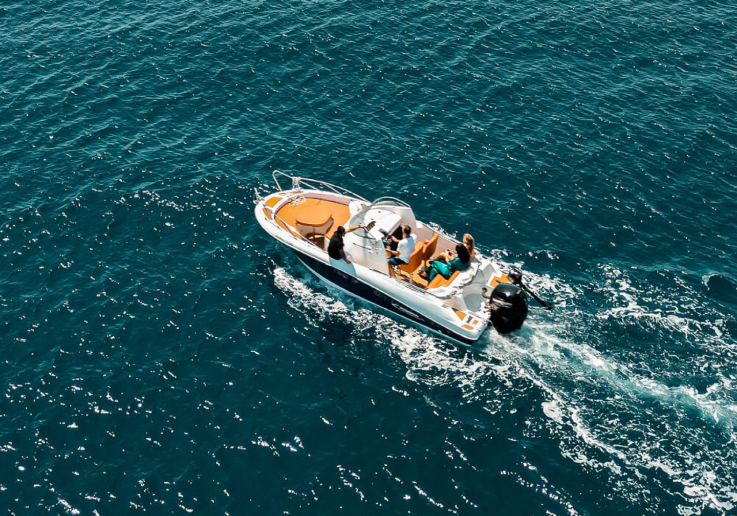 Mieten Sie ein Motorboot Poseidon Blu Water 640 Rhodes (City) - SamBoat