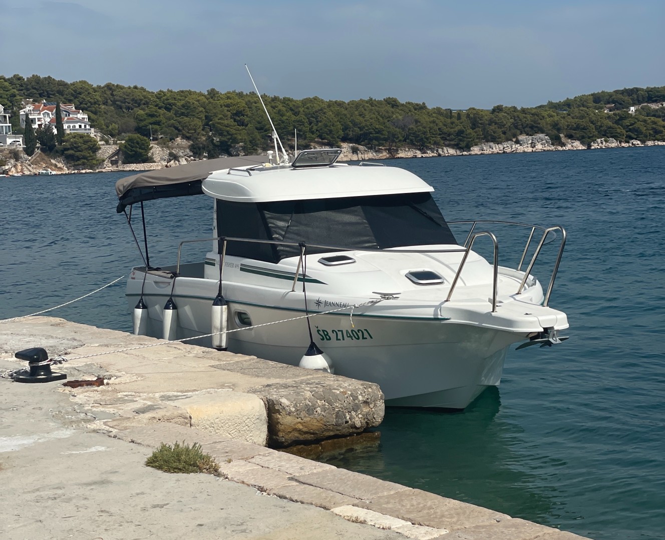 Mieten Sie ein Motorboot Jeanneau Merry Fisher 695 Sibenik (Lorena ...