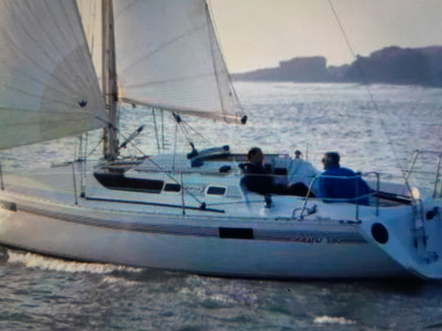 Mieten Sie ein Segelboot Bénéteau Oceanis 320 Port de Penerf (oceano ...