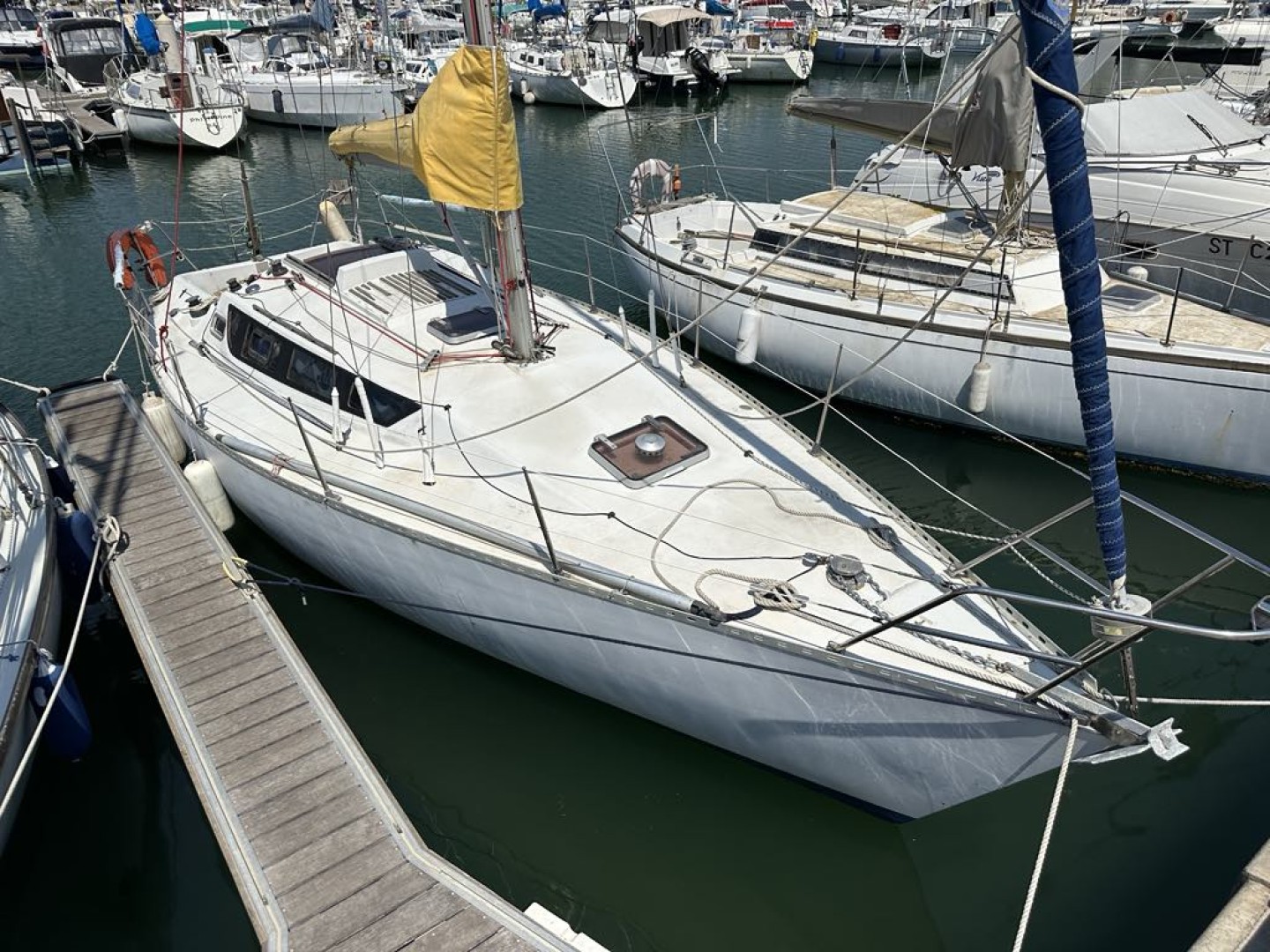 Mieten Sie ein Segelboot Kirie Feeling 920 La Grande-Motte (Kirie Feeling 920) | SamBoat