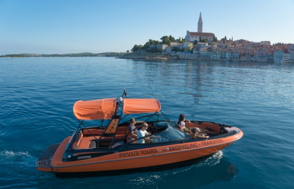 Mieten Sie ein Motorboot Maxum 2400 Sc Rovinj - SamBoat