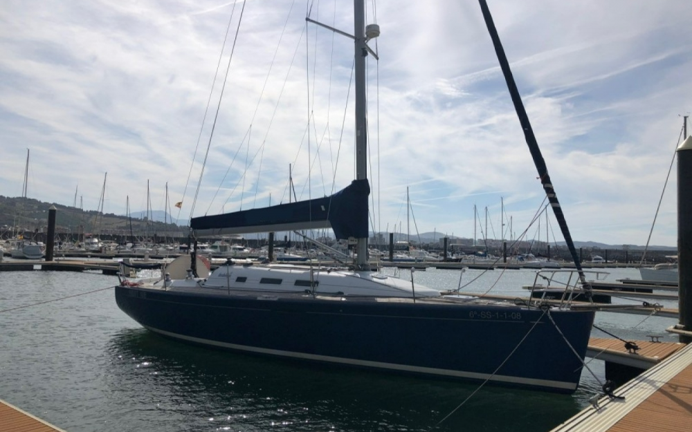Mieten Sie ein Segelboot Bénéteau First 40.7 Laredo (GAIA) - SamBoat